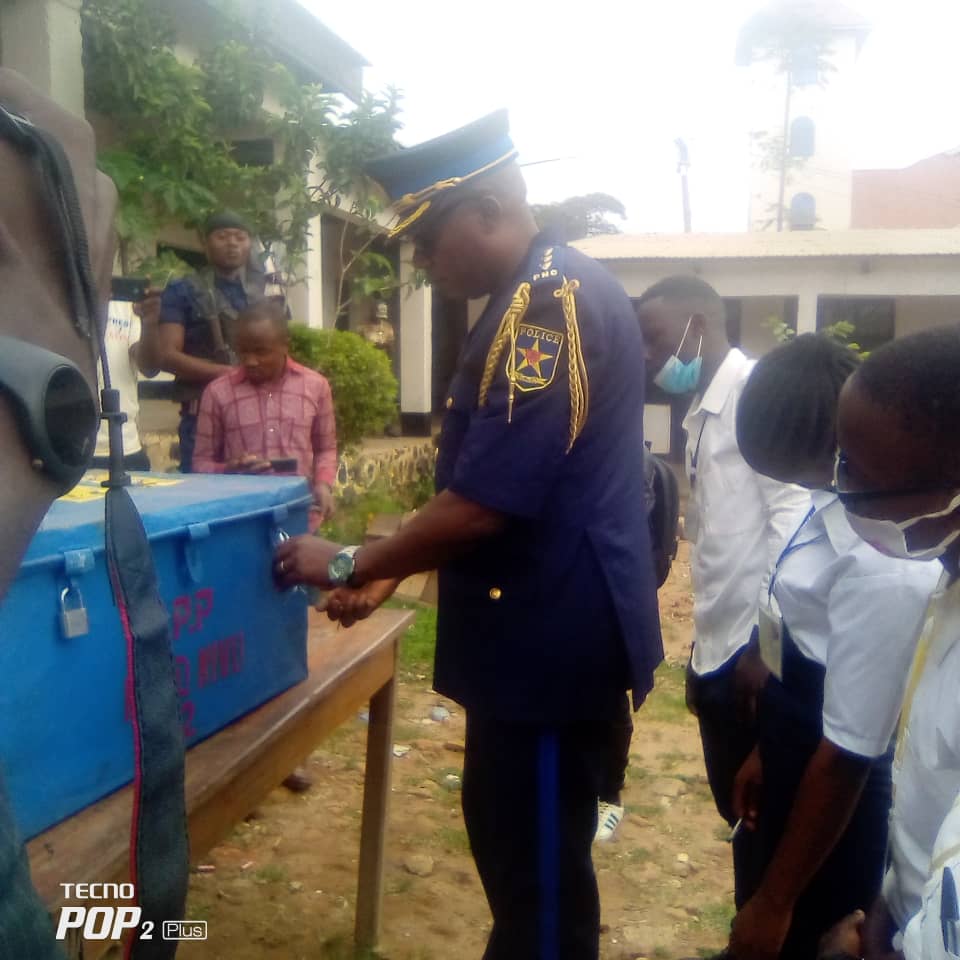 Autotale 4832 élèves vont passé à Beni les epreuves preliminnaires des ...